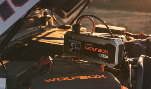 How a Battery Jump Pack Can Save You from Roadside Emergencies?